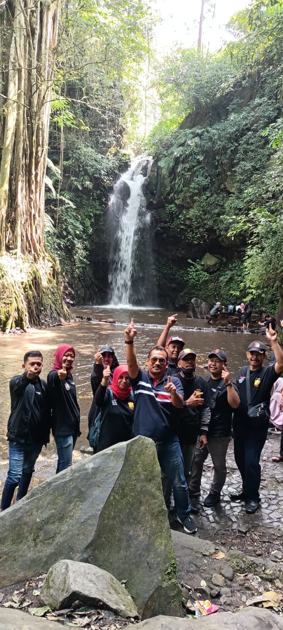 DPC FRN Indramayu Dan Cirebon Berkunjung Wisata Curug Putri Kuningan ...